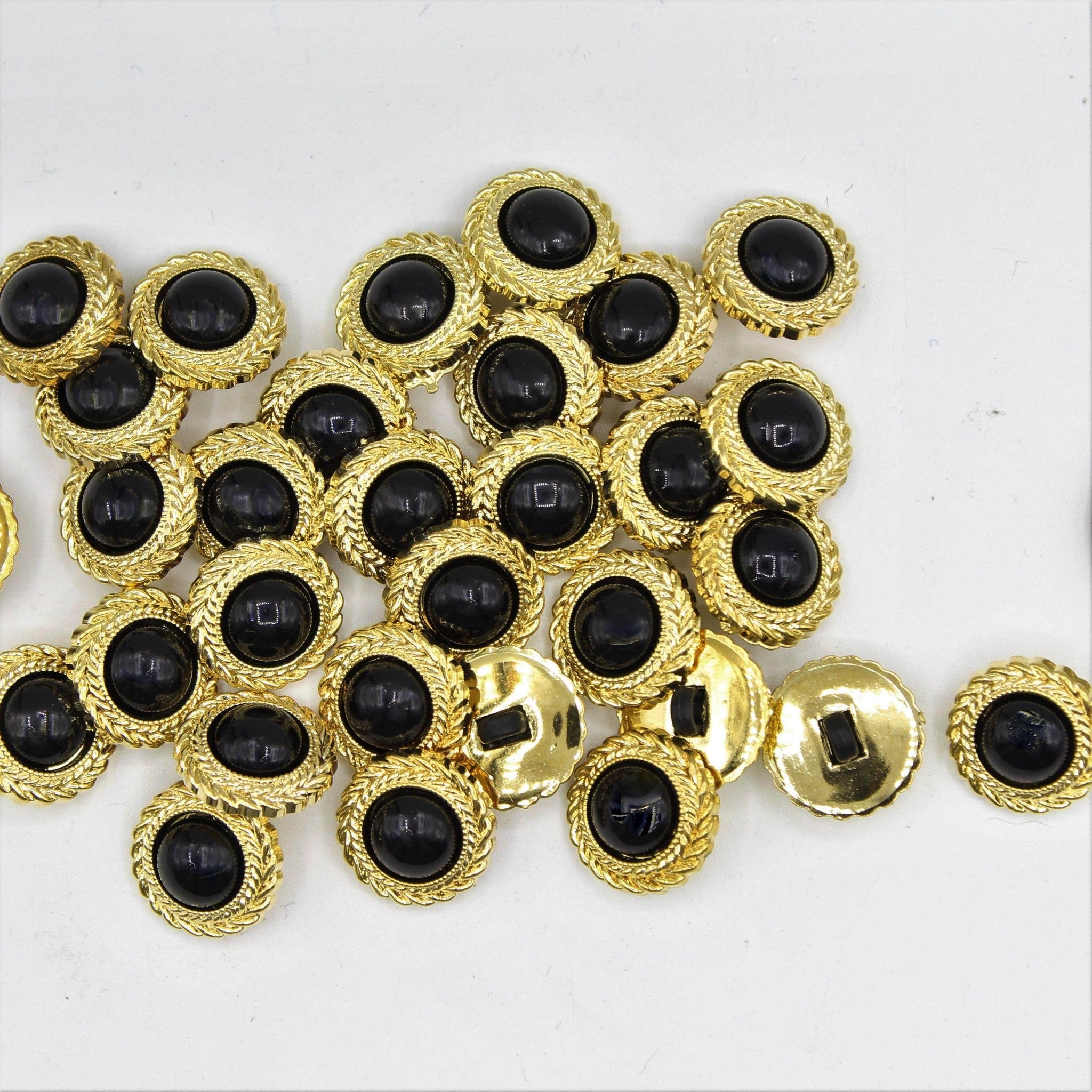 Gold Shank Button with Black Pearl in the center 13,15,18 and 20mm ...